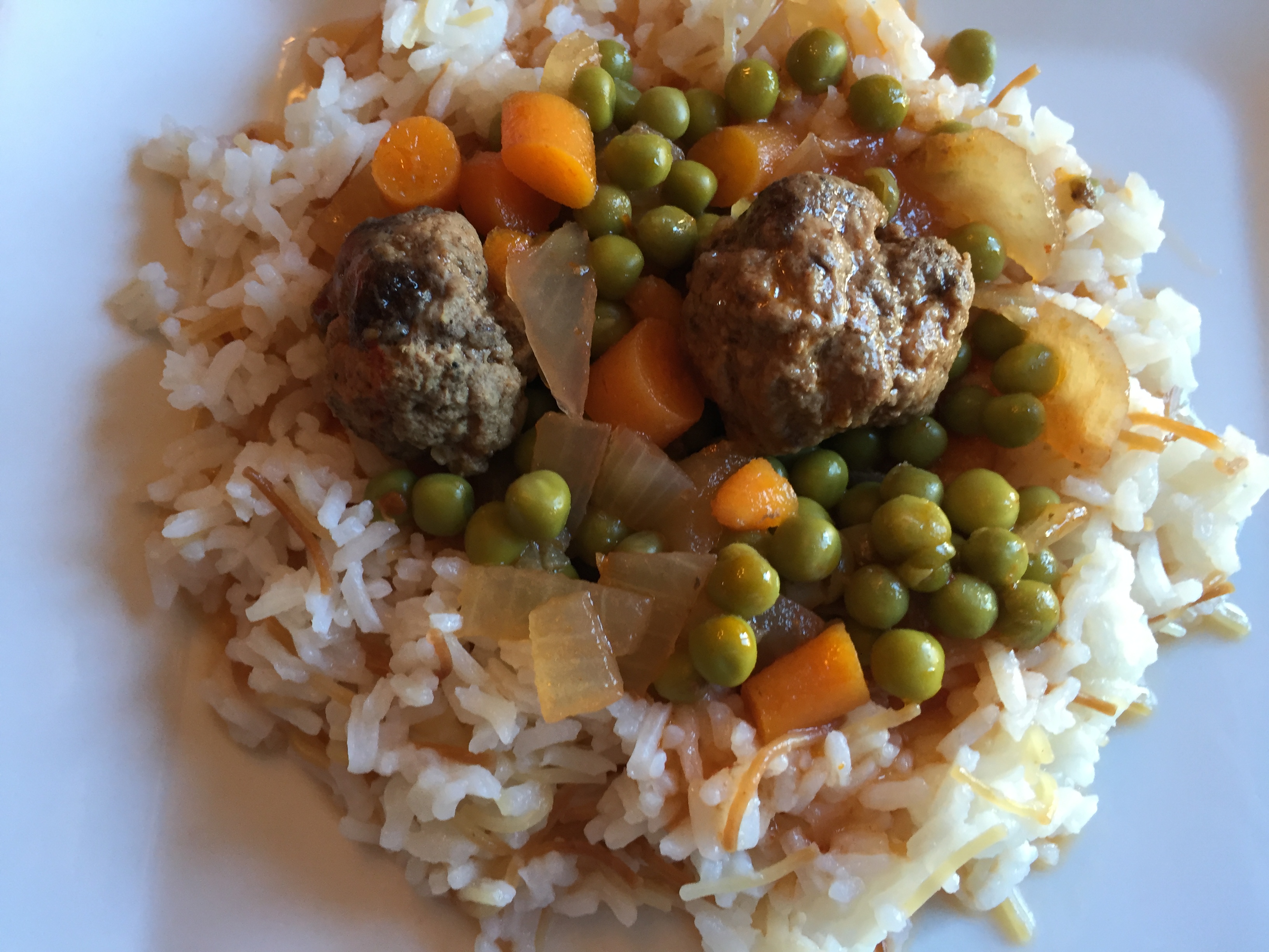 Petits pois et riz (bazella w roz) – Cuisine à Saveur Libanaise